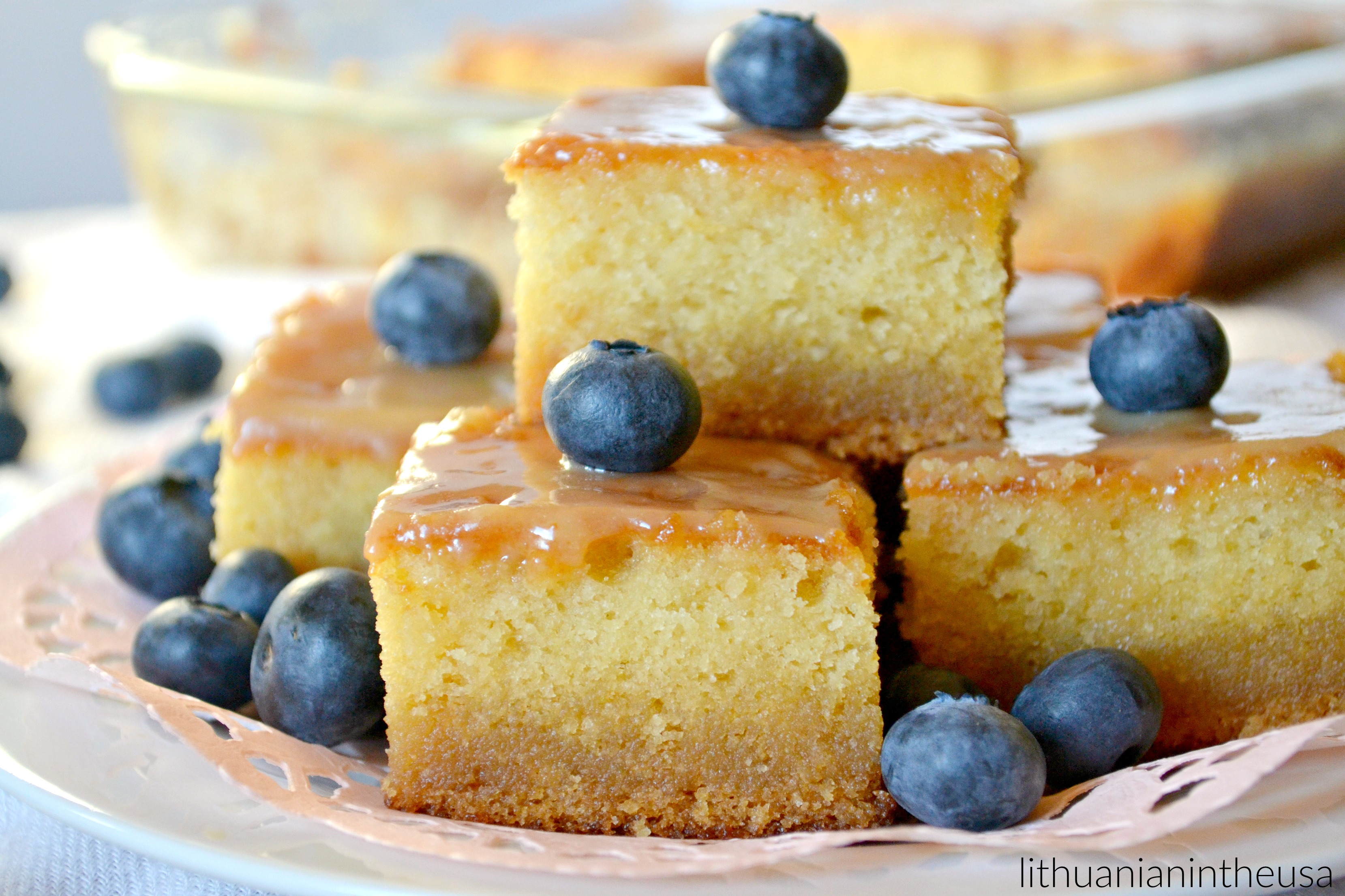 Condensed Milk Cake / Kondensuoto pieno pyragas – Lithuanian in the USA