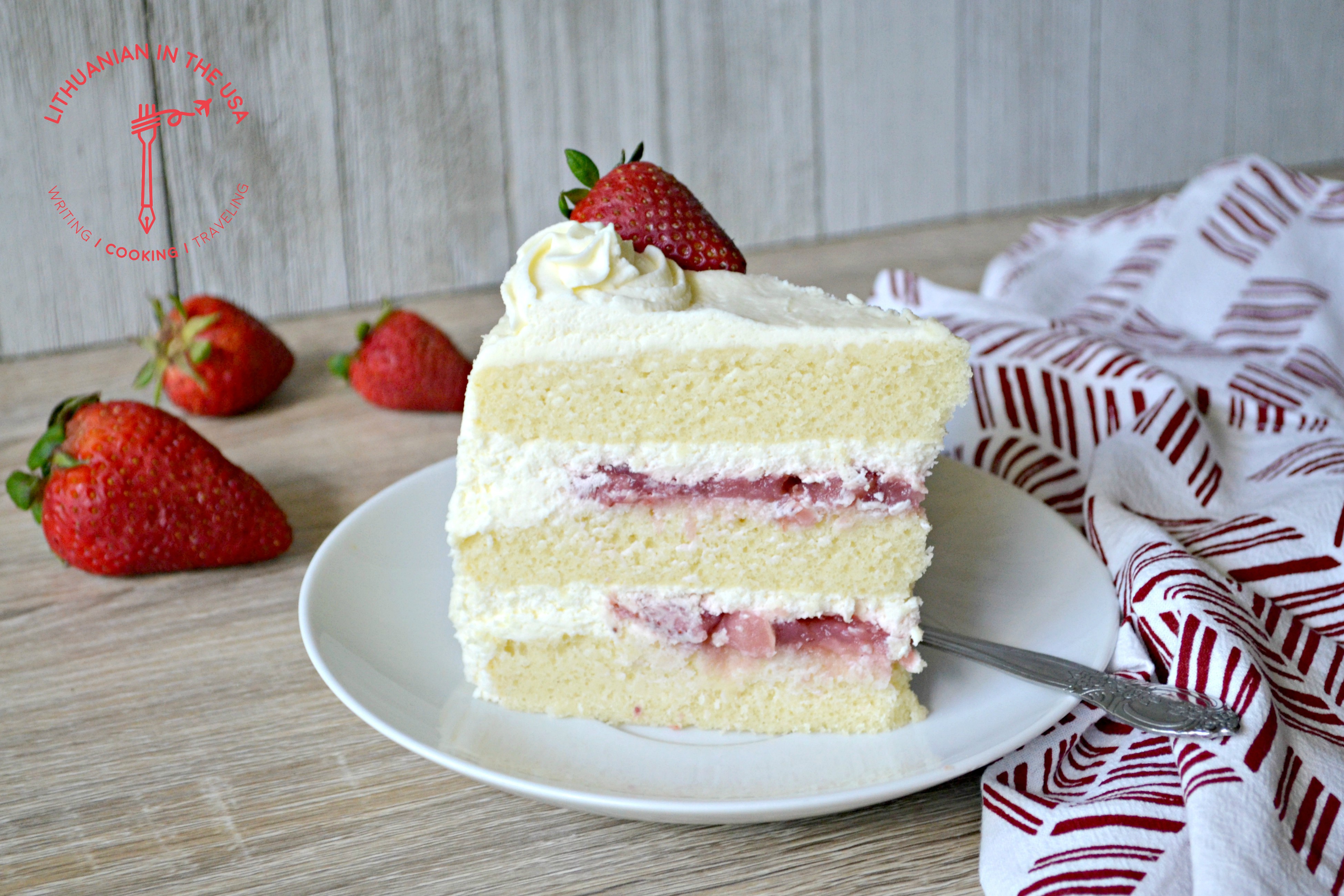 Strawberry, Mascarpone and Cream Cake / Braškių, maskarponės ir ...
