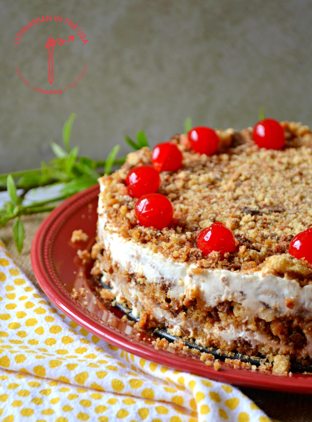 Strawberry and Yogurt Cake / Braškių ir jogurto tortas – Lithuanian in ...